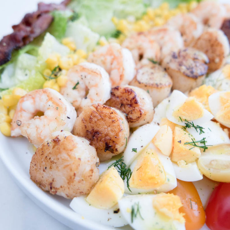 Seafood Cobb Salad Recipe - Nomss.com