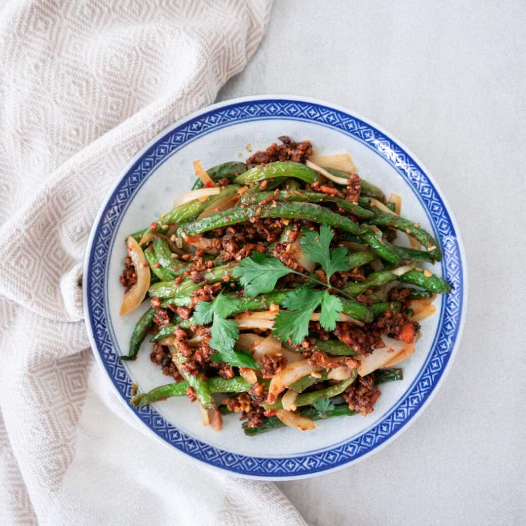 Vegan Sichuan String Beans 干煸四季豆 - Nomss.com