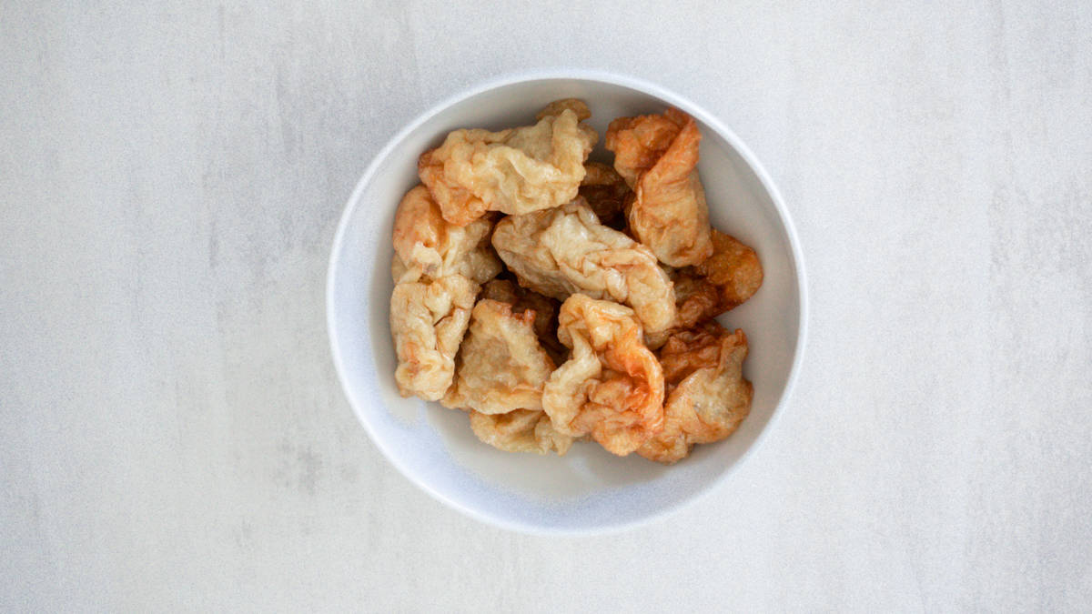 Easy 10 Minute Sweet and Sour Seitan 齋鹵味 酸甜齋 - Nomss.com