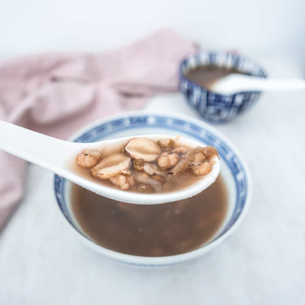 Easy Chinese Sweet Mung Bean Soup 綠豆沙 - Nomss.com