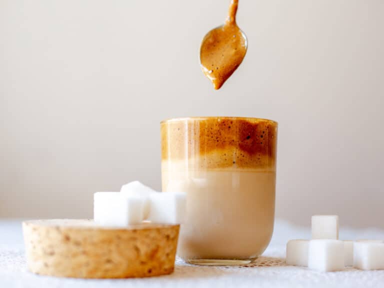 Traditional Dalgona Whipped Coffee Recipe 달고나 커피 - Nomss.com