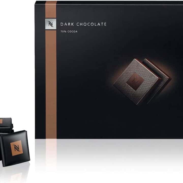 Espresso Latte with Dalgona Chocolate Recipe (Easy) - Nomss.com