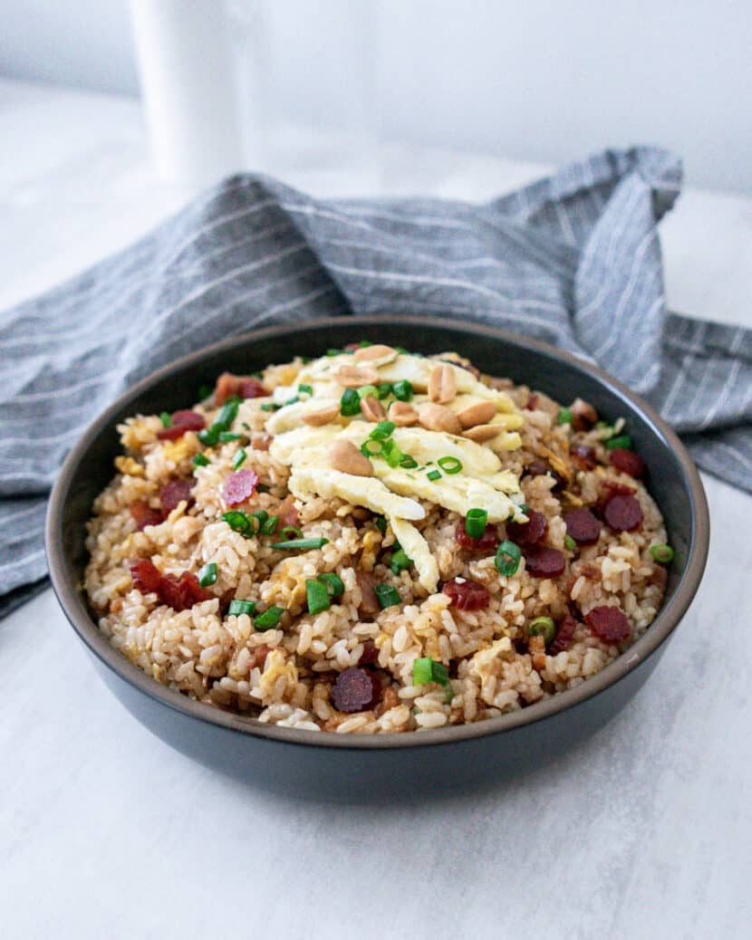 Chinese Sticky Rice 糯米飯 (Easy Rice Cooker Method) - Nomss.com