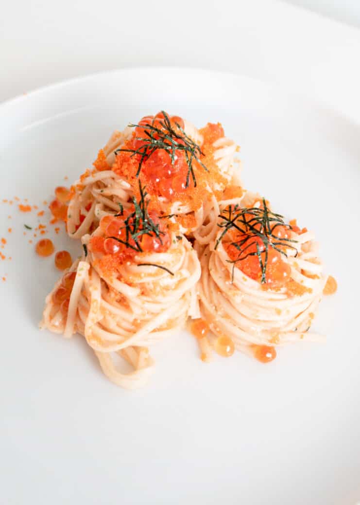 Easy Japanese Mentaiko Spaghetti 明太子パスタ - Nomss.com