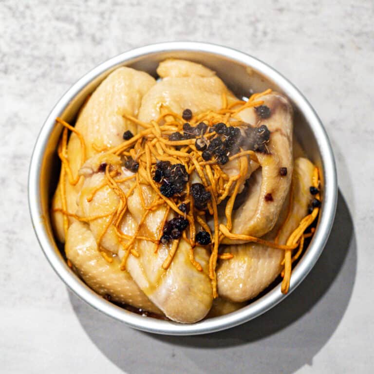 Ching Bo Leung With Pork Chinese Herbal Soup 四季清補涼瘦肉湯 - Nomss.com
